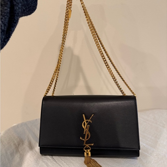 Yves Saint Laurent | Bags | Ysl Like New Condition Purse Rarely Used ...